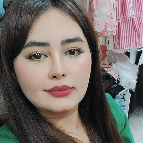 Moni Moniebrahimi • Threads Say More