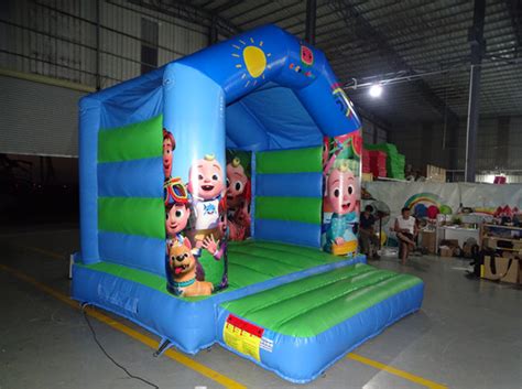Customized 12x12ft Cocomelon Bouncy Castle With En14960 Certificate