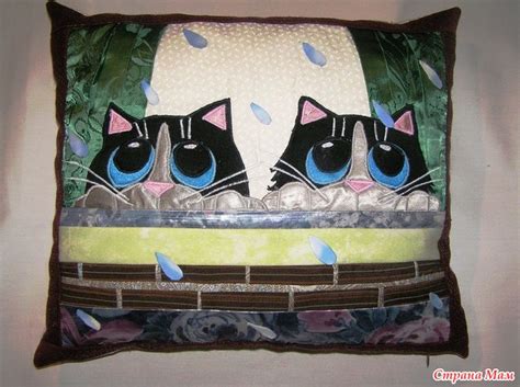 Подушка с аппликацией Котики Лоскутное Шитьё Страна Мам