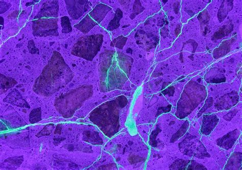 Scanning Electron Microscopy Of Concrete And Related Materials