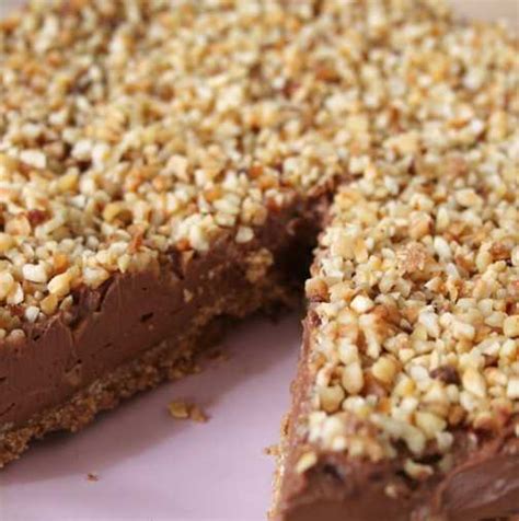 Бързо и без печене шоколадов чийзкейк с лешници За Жената