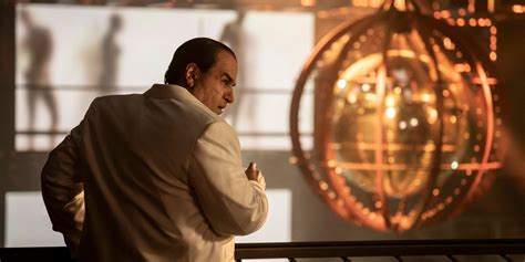 Colin Farrell Takes Over Gotham In New The Penguin Trailer