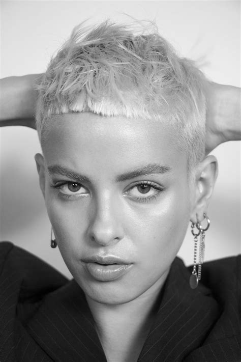 Edgy Short Haircuts Short Hair Cuts Edgy Updo Curly Hair Styles