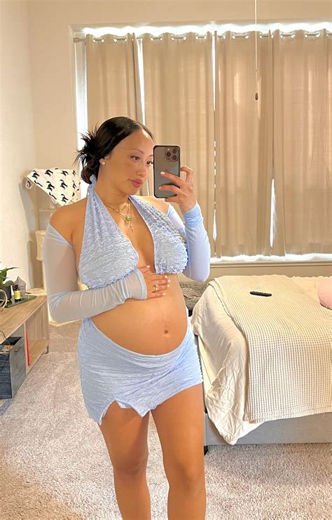 7 Months Pregnant 💙 Into My Last Trimester 🥲 R Clothedpreggo