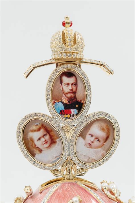 Яйцо Ландыши большое фото цена описание Купить Яйцо Ландыши большое в магазине музея