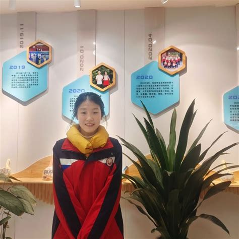 热烈祝贺凤中多名学子在传承红色基因 争做时代新人青少年主题征文活动中荣获佳绩 校园新闻 西安凤凰城初级中学