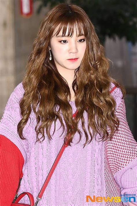 여자아이들 우기 앙증맞은 귀여움 포토엔hd