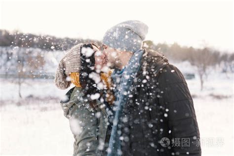 冬天的拥抱 拥抱冬天 伤感说说吧