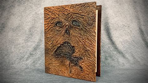 Trick Or Treat Studios Evil Dead 2 Book Of The Dead Necronomicon