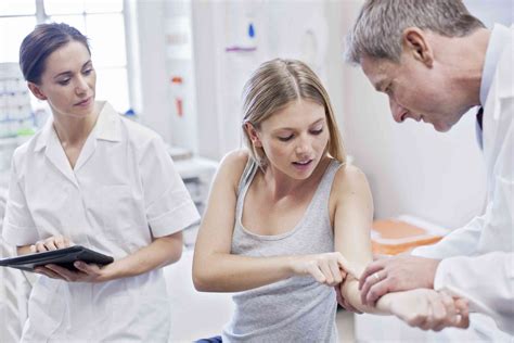 Road Rash Symptoms Diagnosis Causes And Treatment