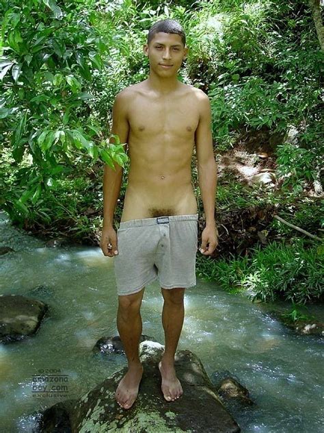 Guys Just Show Their Pubic Hair