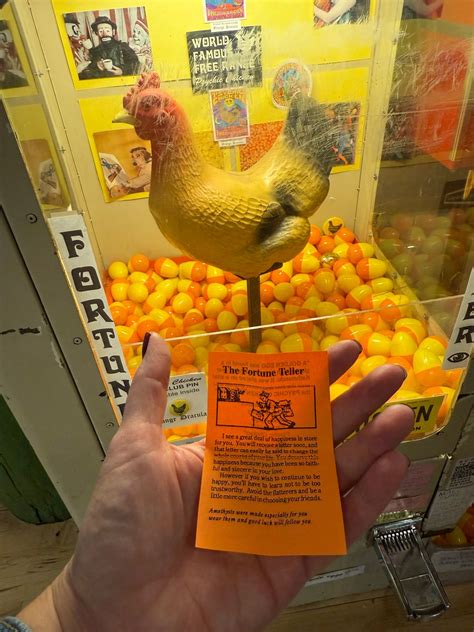 Psychic Chicken Of Seattle In Seattle Atlas Obscura