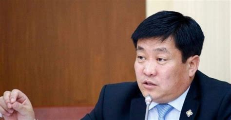 УИХ ын гишүүн Б Энх Амгалан Монгол хүн бүр англи хэл сурах албатай юм уу