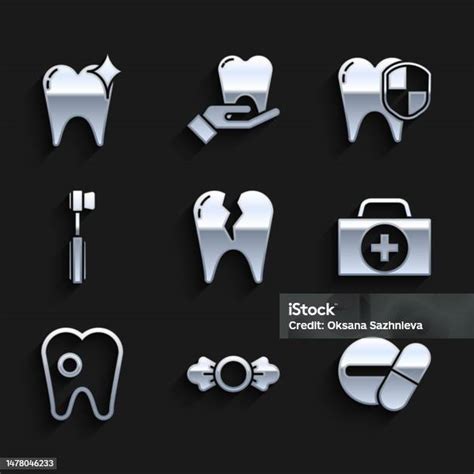 부러진 치아 사탕 약 알약 또는 태블릿 구급 상자 충치가있는 치아 칫솔 치과 보호 및 미백 개념 아이콘을 설정합니다 벡터 건강 진단에 대한 스톡 벡터 아트 및 기타 이미지