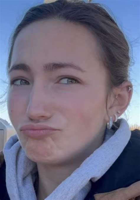 Cutie R Laurafarmsnsfw