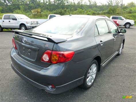 2010 Magnetic Gray Metallic Toyota Corolla S 70474184 Photo 2