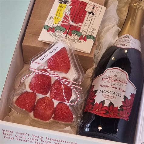 리틀케이커리 율하케이크 장유케이크 김해케이크 얼그레이갸또🫖🤎 추운 계절에 잘어울리는 진한 얼그레이 갸또케이크에요 밸런스가 너무 좋은 시트 가나슈 크림층 모두