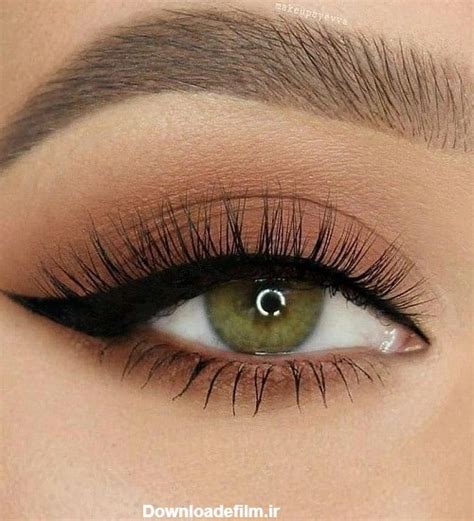 عکس چشم دختر رنگی