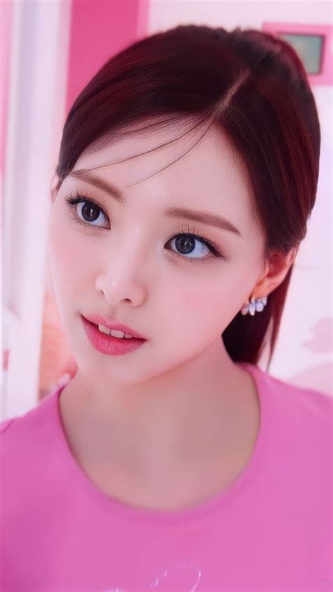 ITZY YUNA Yet But M V ITZY En 2024