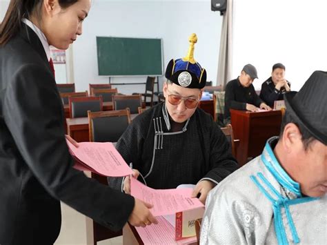 苏尼特左旗人民法院开展全民国家安全教育日普法宣传活动澎湃号·政务澎湃新闻 The Paper