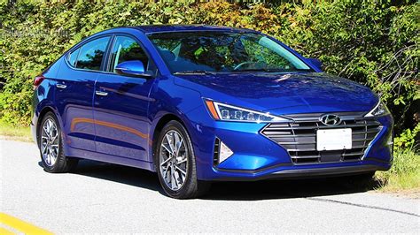 2019 Hyundai Elantra Choosing The Right Trim Autotrader