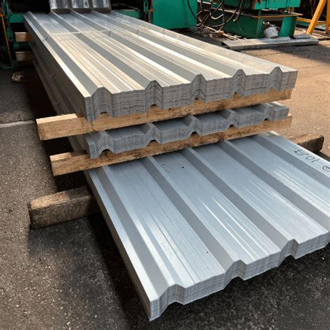 Box Profile Roofing Sheets Light Grey Polyester Coated 4mm Thick Mighty Structural