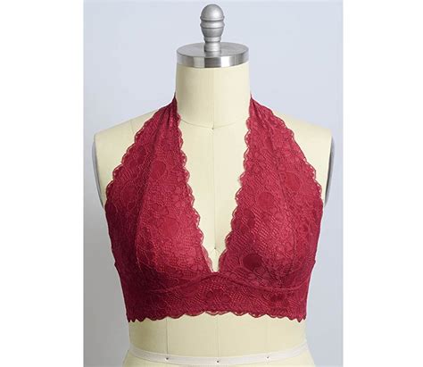 The 7 Best Plus Size Halter Bras
