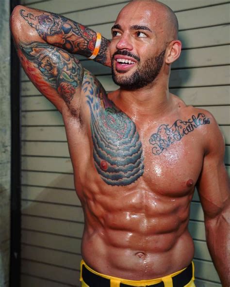 Ricochet 🤤 Rwrestlewiththepackage