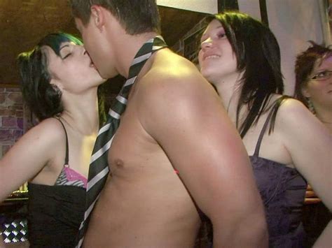 Hot Amateur Party Girls Go Wild At Male Strip Club Getup Sex Orgy Seventeen