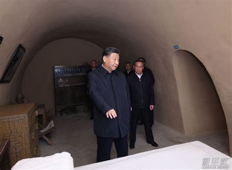 习近平带领中共中央政治局常委赴陕西延安瞻仰延安革命纪念地 荔枝网新闻
