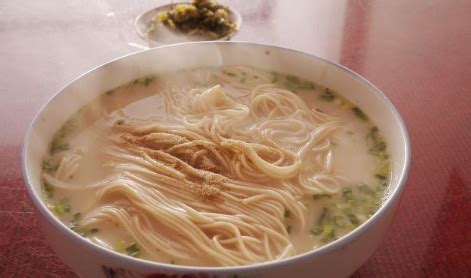 舌尖上的美食东台鱼汤面余生一定要吃一碗 知乎