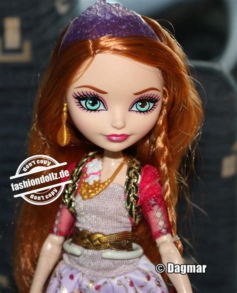 2014 Ever After High Holly Ohair And Poppy Ohair Bjh20