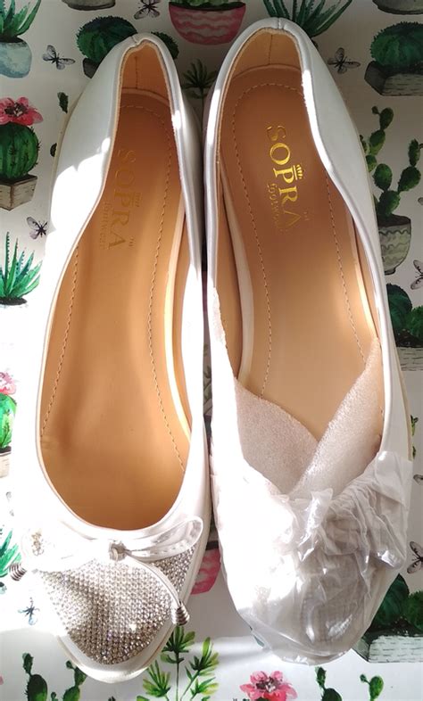 Сліпони білі — ціна 300 грн у каталозі Чешки Купити жіночі речі за доступною ціною на Шафі