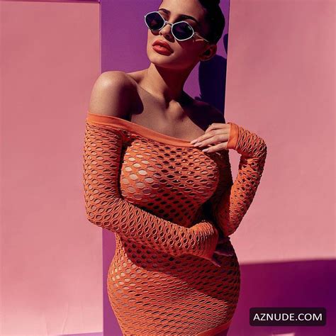 Kylie Jenner Sexy Promotes New Quay Australia Sunglasses Collection Aznude