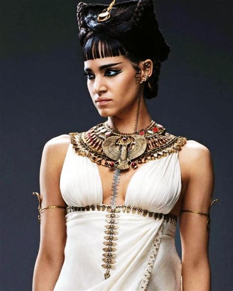 First Look At Sofia Boutella As The Mummy Starburst M Vrogue Co