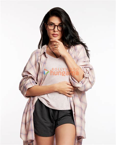 Jacqueline Fernandez Photos Images Hd Wallpapers Jacqueline