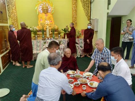 လသာမြို့နယ်တွင် မြန်မာနှစ်ဆန်းတစ်ရက်နေ့ အန္တရာယ်ကင်း ပရိတ်ရွတ်ဖတ်ပူဇော်ပွဲကျင်းပ Information