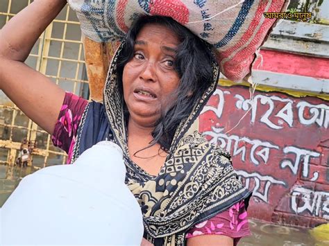 মাত্র পঞ্চাস পয়সা দিয়ে সহযোগিতা করেছে এক অসহায় মাকে। আমি আমার