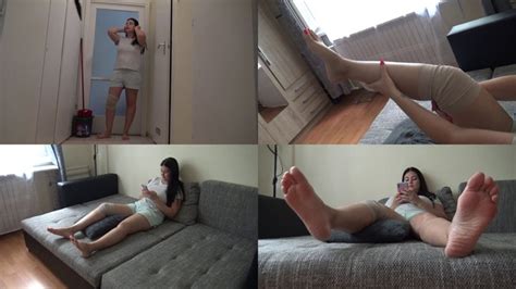 Timmi Knee Problem Custom Videos Studio Clips Sale