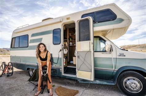 Her Amazing Lazy Daze Camper Life