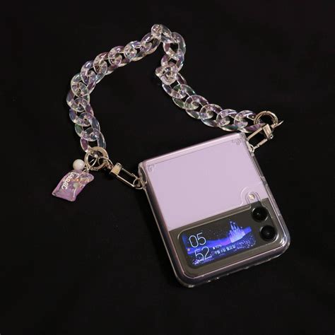 Z플립3 손목 스트랩 만들어 달았어요😄 Samsung Members