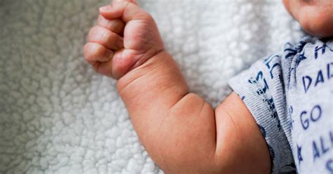 Возможность дня пройти бесплатный курс первой помощи детям — для родителей педагогов и самих