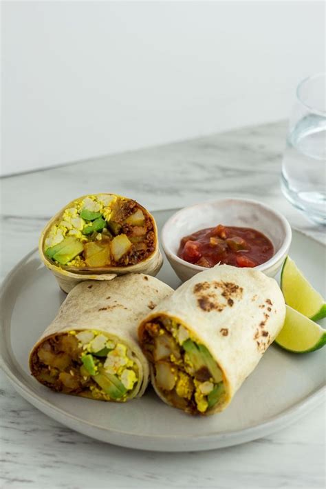 Vegan Breakfast Burritos With Scrambled Tofu My Eclectic Bites