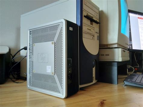 Tenký Klient Hp T5720 Podruhé A Se Sajdkárou High Voltagecz