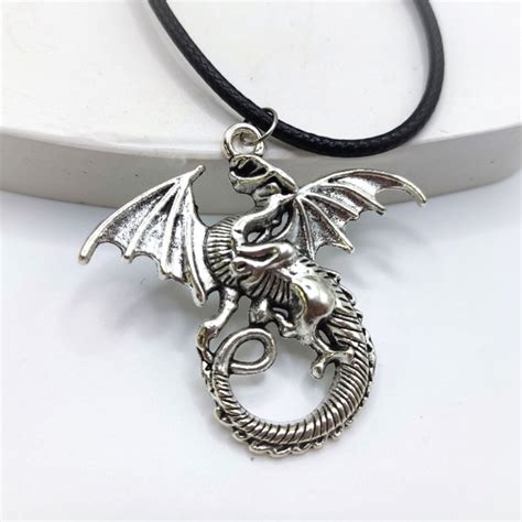 Подвеска Дракон цвет Серебро символ 2024 года купить с доставкой по выгодным ценам в