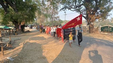 ၅ လက်ပံတောင်း သပိတ် စစ်ကြောင်း အကြမ်းဖက် စစ်အာဏာရှင် ချေမှုန်းရေး ချီတက် ဆန္ဒပြ Khit Thit Media