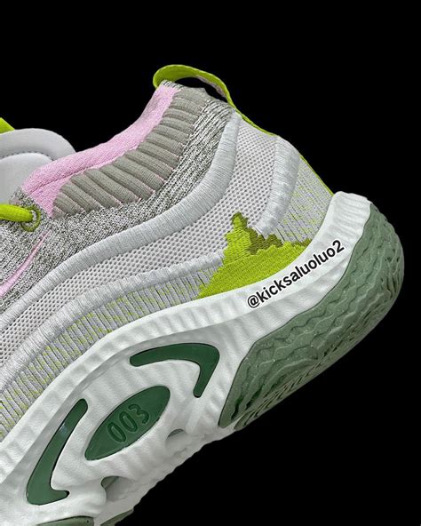 Nike Cosmic Unity 3 First Look