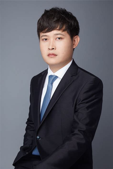 任轩 专业人员 文康律师事务所 l 文康君益诚律师联盟