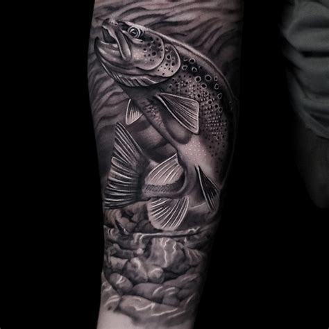 Robert Beeman Realism And Illustrative Black And Gray Tattoos In