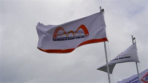 Тавантолгой төмөр зам